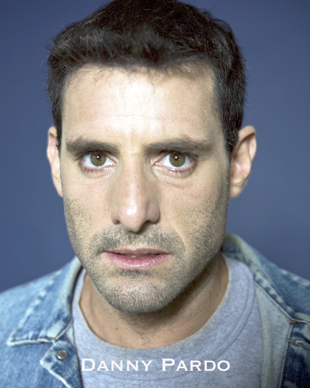 Characters 11 | Danny Pardo | Oficial Website